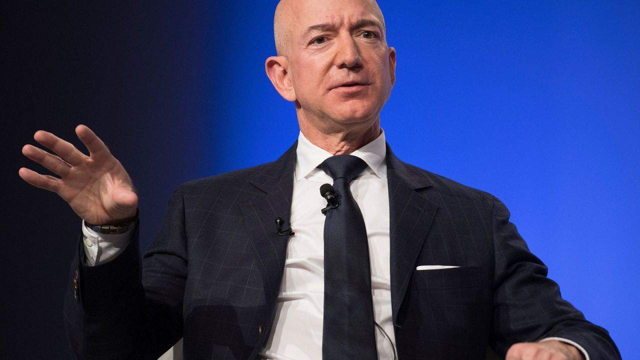 Il fondatore di Amazon dona 10 miliardi dollari per l'ambiente