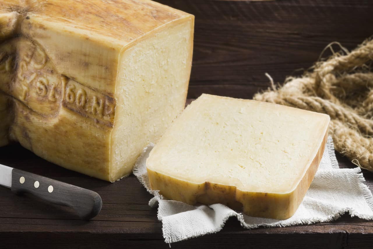Il Ragusano, un antico formaggio di Sicilia
