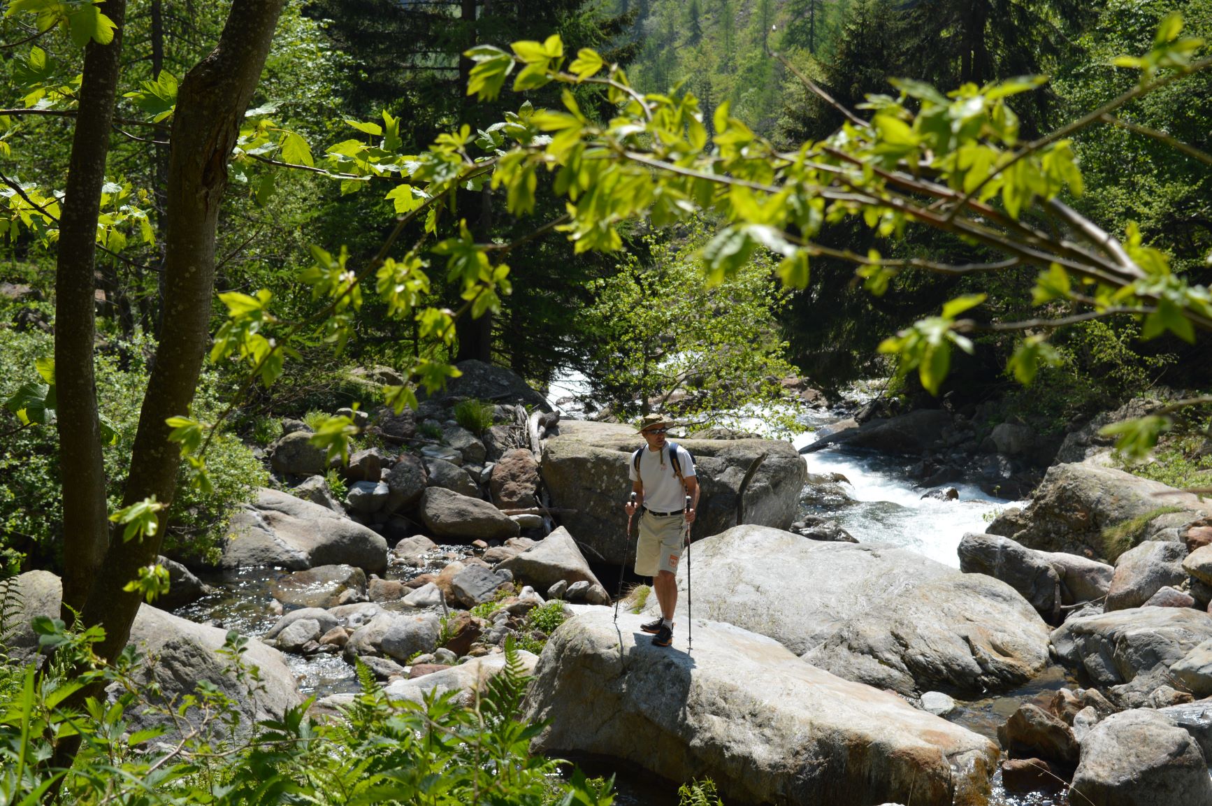 Piemonte, Alpi Marittime: itinerario verso il Rifugio Questa