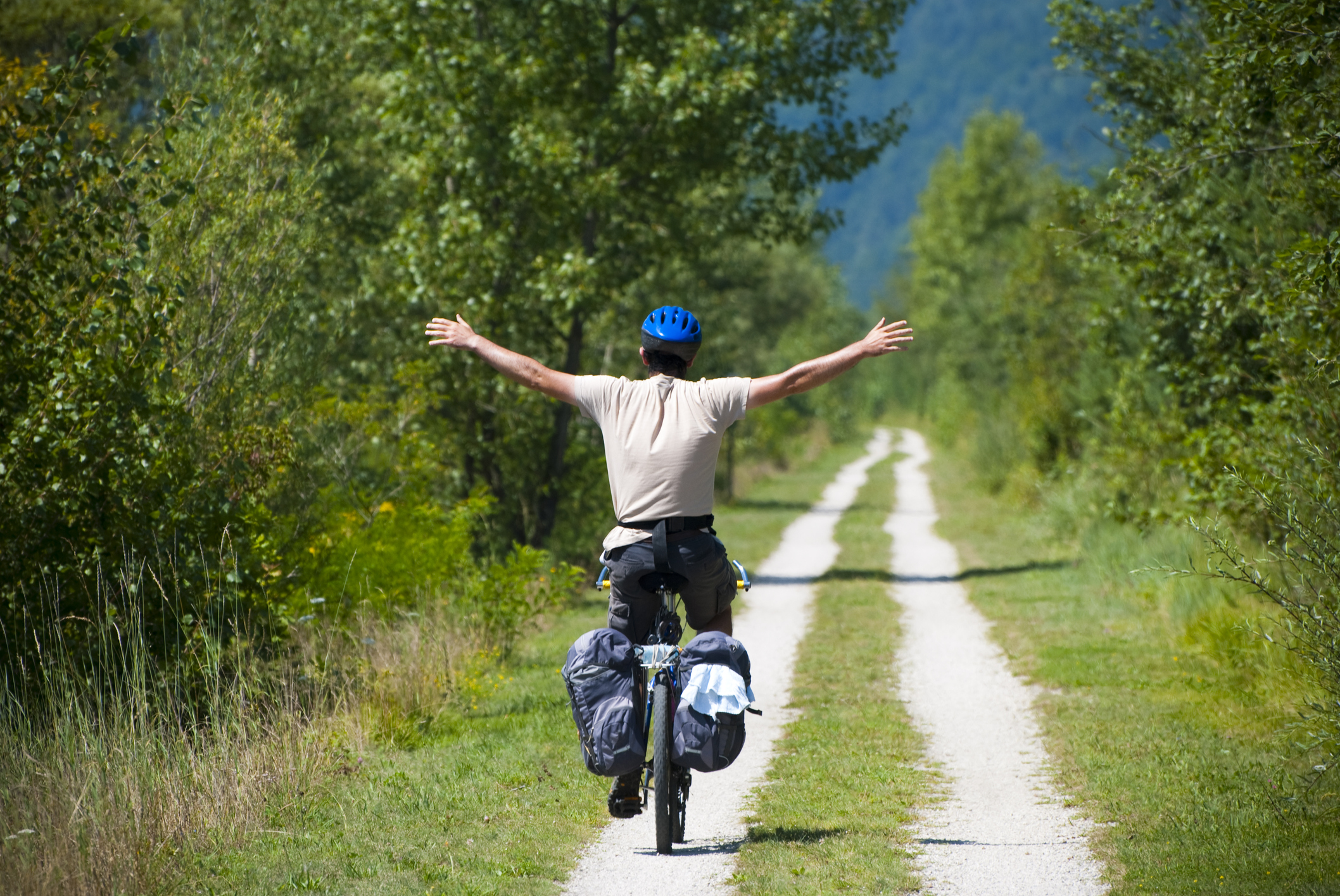 La Ciclovia dei Parchi in Calabria: 545 chilometri in bici tra boschi e natura