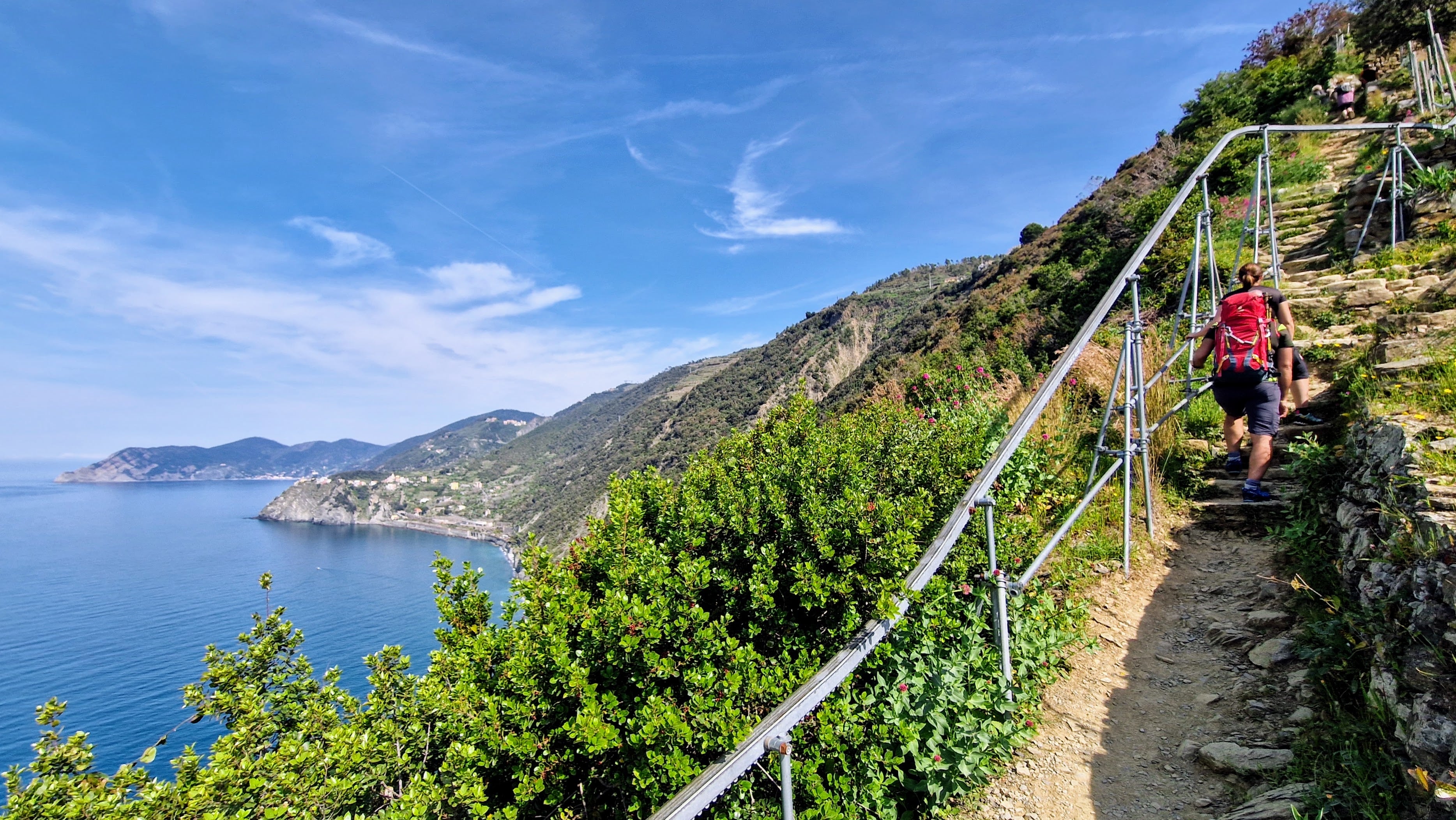 Cinque Terre, accesso gratuito ai sentieri del Parco per la Giornata ...