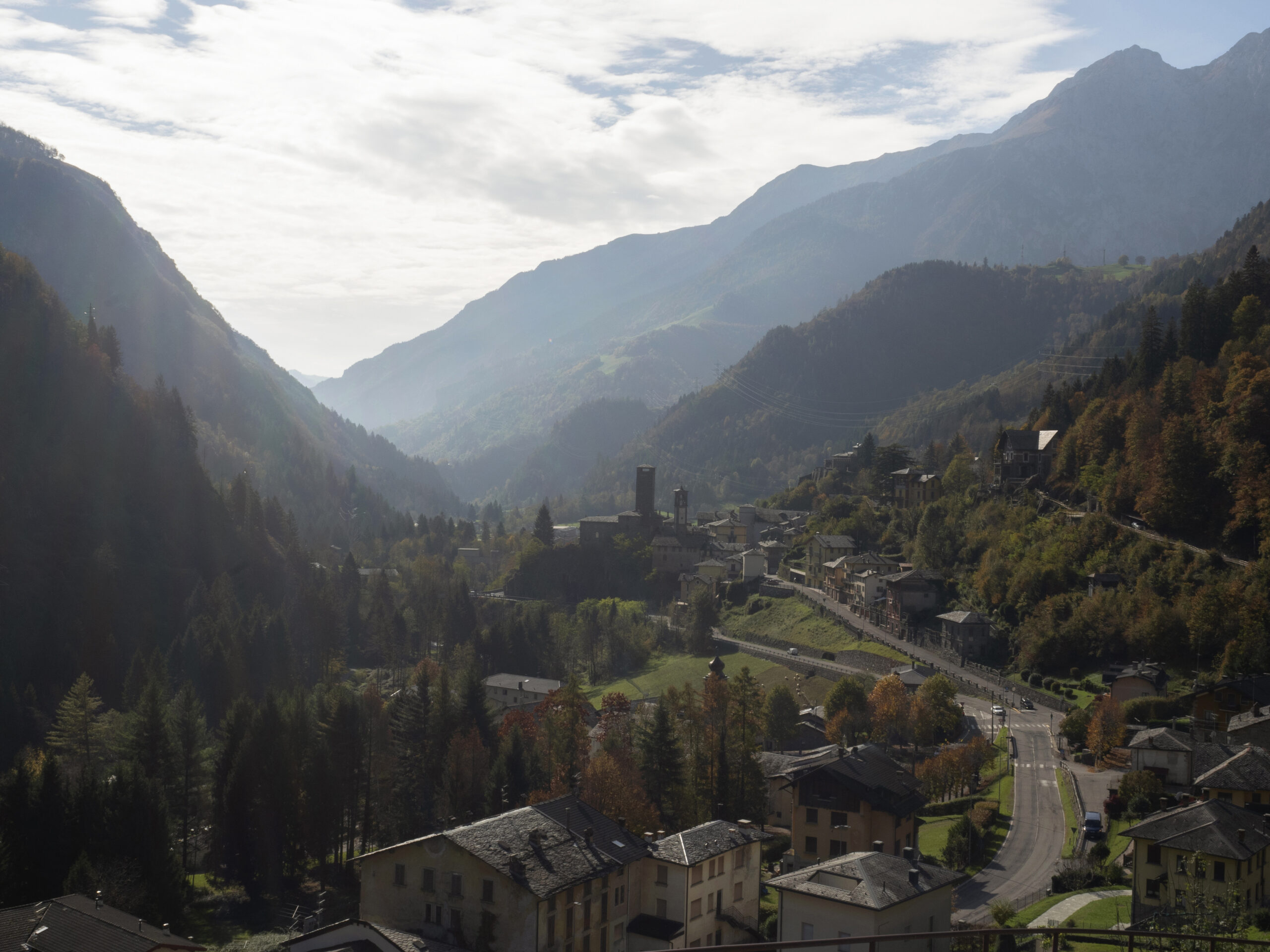 Trekking in Val Seriana: il panoramico Sentiero delle Malghe
